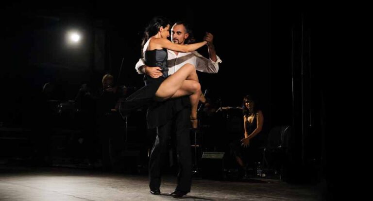 Tango di Periferia di Silvia Priori e Roberto Carlos Gerbolès - teatro ...